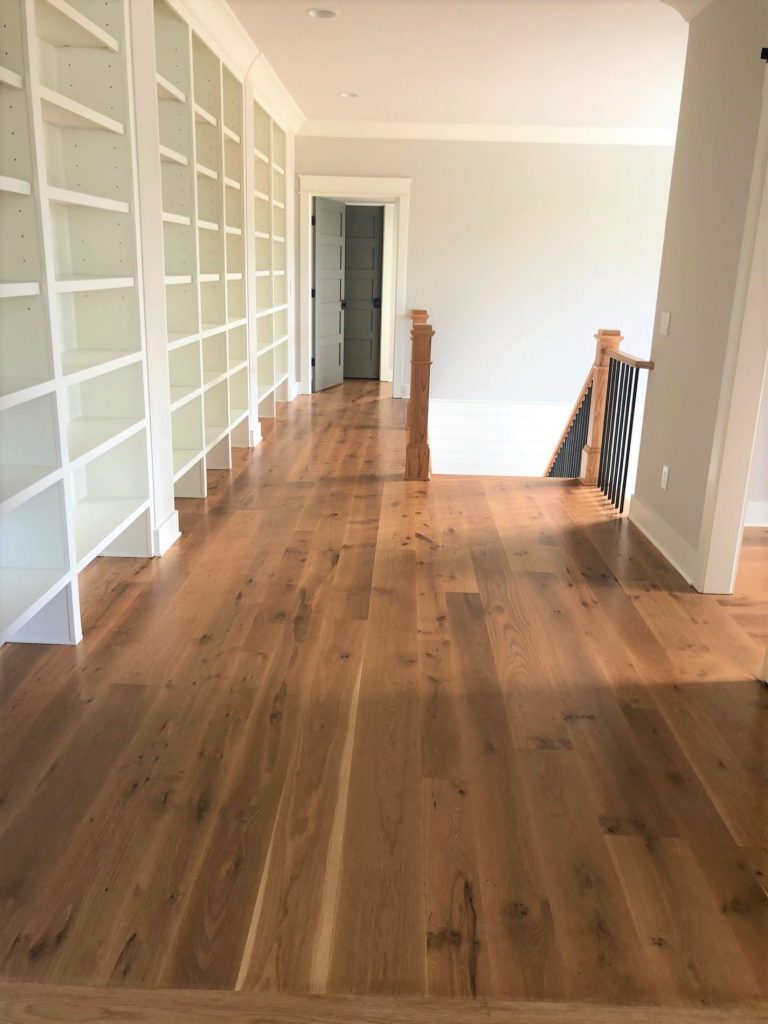 Live Sawn White Oak Wide Plank Flooring - Mill Direct